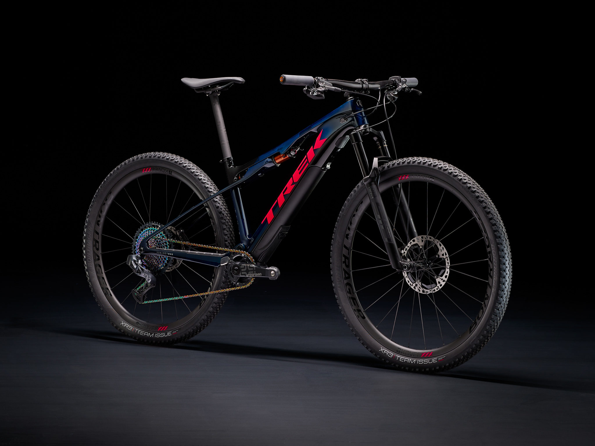Nieuw 2021 | Trek E-Caliber: electric crosscountry - Vojo Magazine